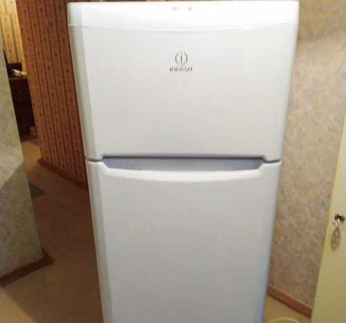 Холодильник indesit taan 2 бу