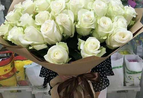 Букет "Белая Бестия" из 41 белой розы 80 см
