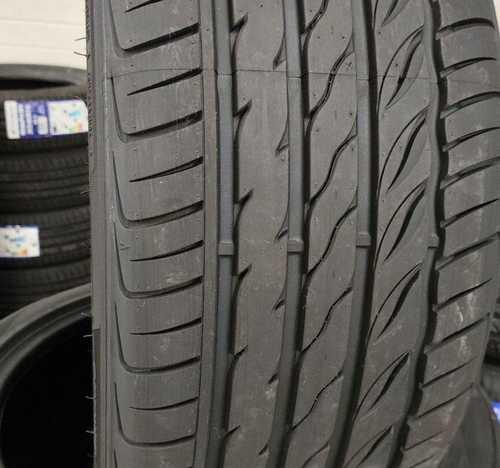 Delmax PerformPro 235/45 R18