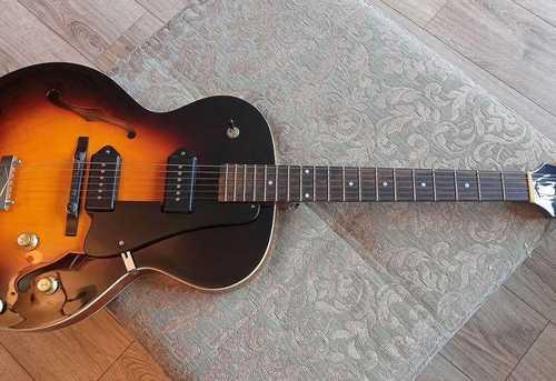 Полуакустическая гитара Loar 301(Gibson es-125T)