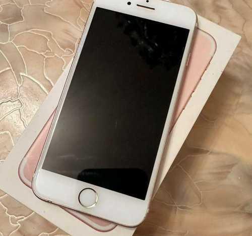 iPhone 7, 32 ГБ
