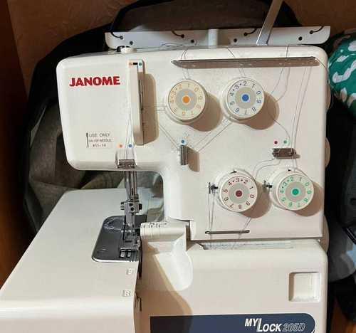 Оверлок janome 205d