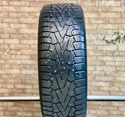 Pirelli Ice Zero 205/55 R16