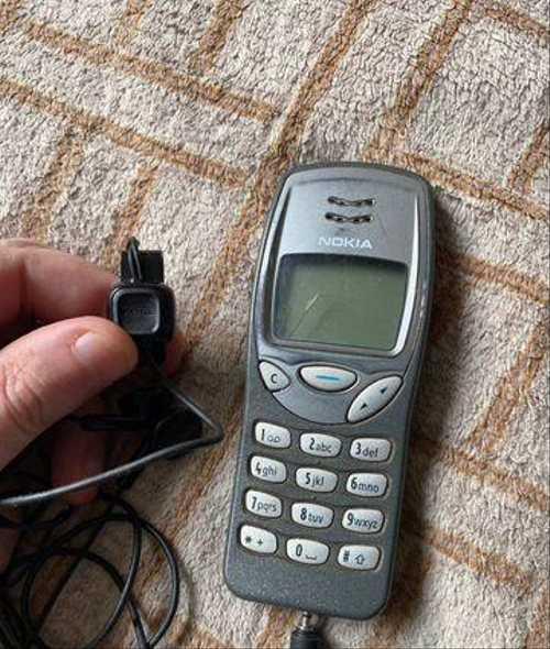 Телефон Nokia 3210 hands free