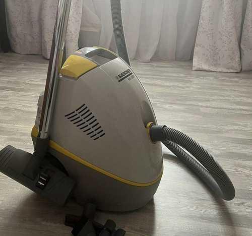 Пылесос Karcher ds 5500 с аквафильтром