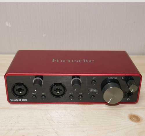 Focusrite Scarlett 2i2 3rd Gen Звуковая Карта