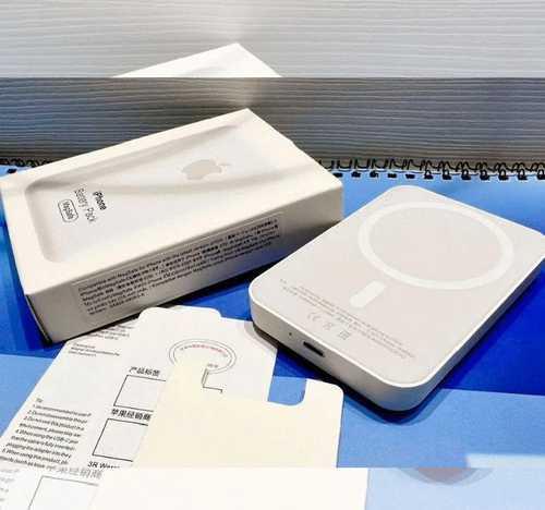Повербанк apple