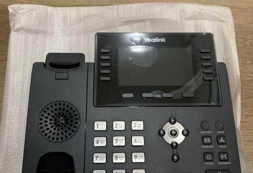 Настольный IP-телефон Yealink SIP-T46U