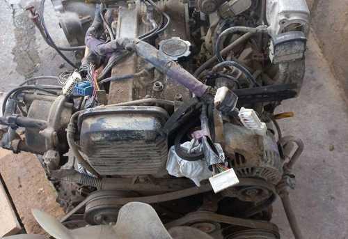 Двигатель с коробкой 1g fe Toyota