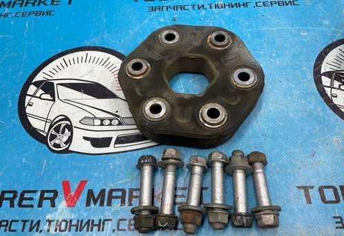 Муфта карданного вала Toyota Celsior UCF31 3UZ-FE