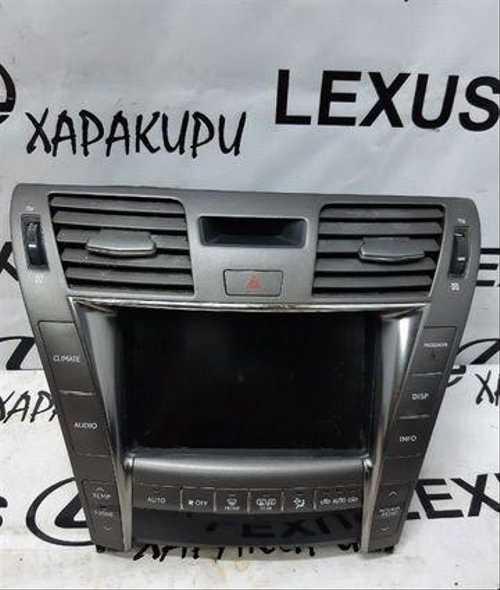 Монитор центральной консоли Lexus LS460