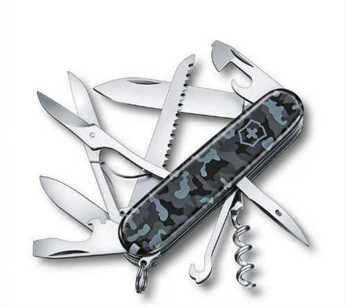 Нож Victorinox Huntsman Navy Camouflage 1.3713.942