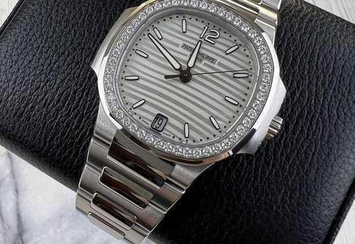 Часы Patek Philippe Nautilus Lady 7018/1-001
