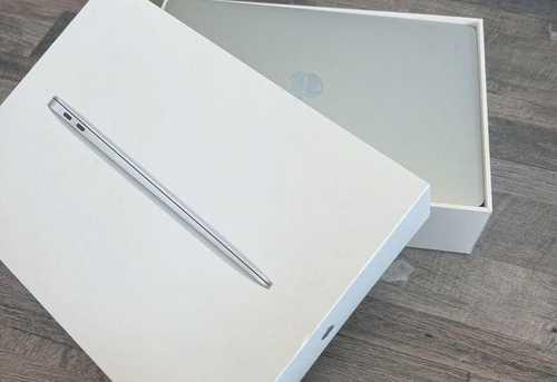 MacBook Air 13 (2020), 1000 ГБ, M1 (8 ядер), RAM 8 ГБ