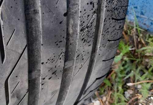 Bridgestone Turanza T001 225/60 R16