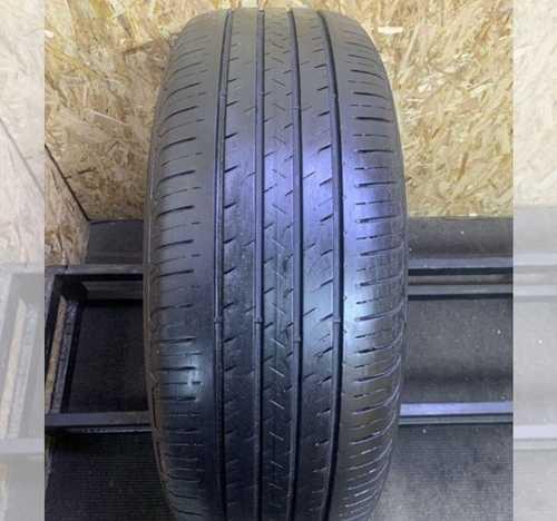 Goodyear EfficientGrip Performance SUV 225/55 R19 99V