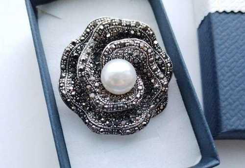 Брошка. Брошь. Цветок. Подарок любимым