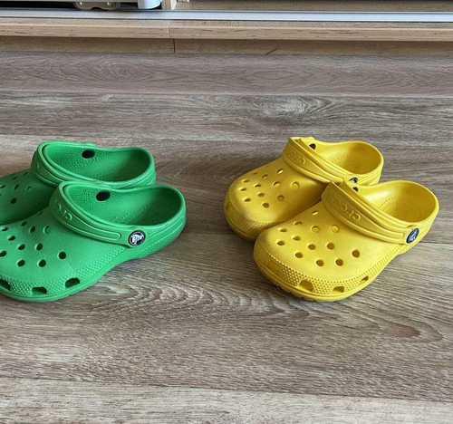 Crocs 28р-р сланцы остались желтые