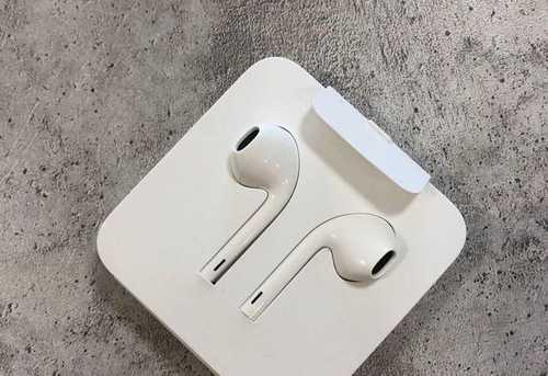 Оригинальные наушники EarPods из комплекта iPhone