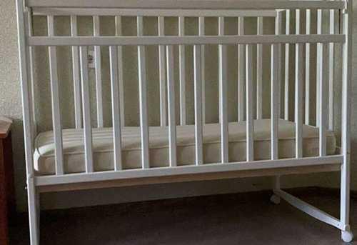 Детская кровать для новорожденных на колесах