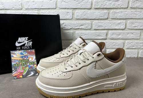 Nike Air Force 1 Low Luxe Gum