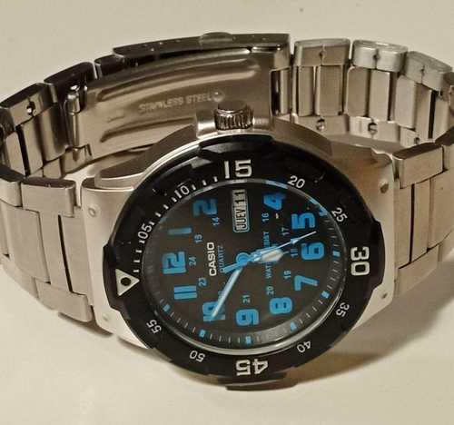 Наручные часы Casio MRW-200H
