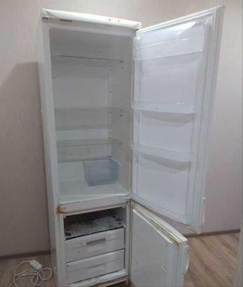 Холодильник бу zanussi