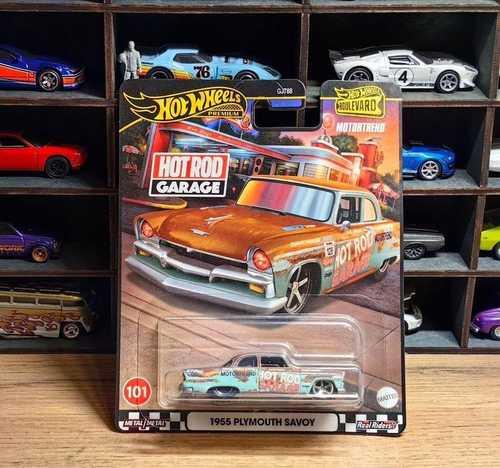 Hot wheels premium plymouth savoy