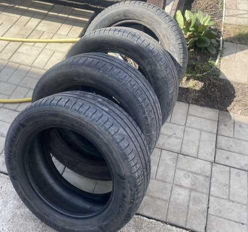 Michelin Energy Saver 215/55 R16