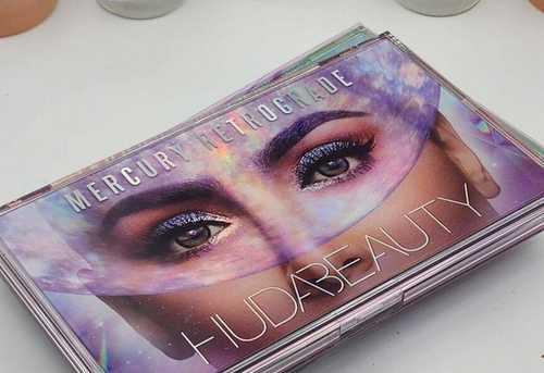 Палетка теней huda beauty