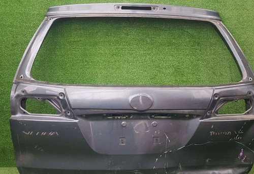 Крышка багажника дверь задка Toyota Sienna 2005-10