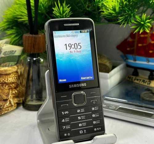 Samsung GT-S5610