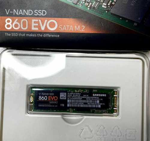 SSD накопитель Samsung 860 EVO MZ-N6E1T0BW 1тб, M