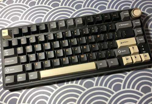 Механическая клавиатура Royal Kludge R75