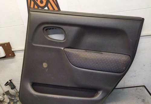 Обшивка двери задняя правая Suzuki Wagon R Plus MM