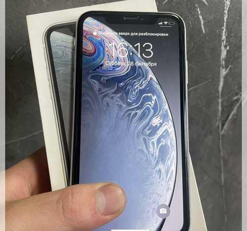 iPhone Xr, 64 ГБ