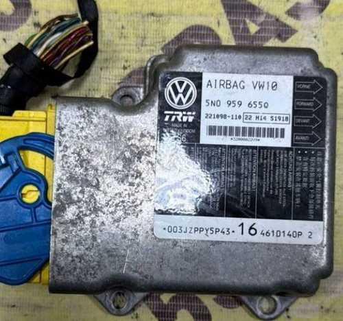 Блок управления airbag Volkswagen Passat B7