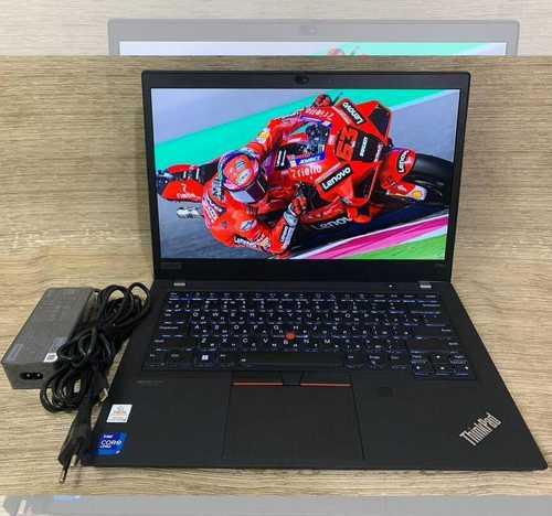 Lenovo ThinkPad P14s Gen 2 4K HDR i7-1185G7 48/1TB