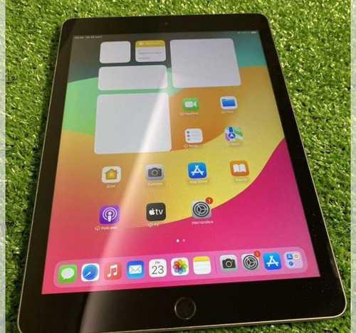 iPad 6th generation 2018 32gb wi-fi