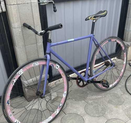 Велосипед фикс, fixed gear/single speed