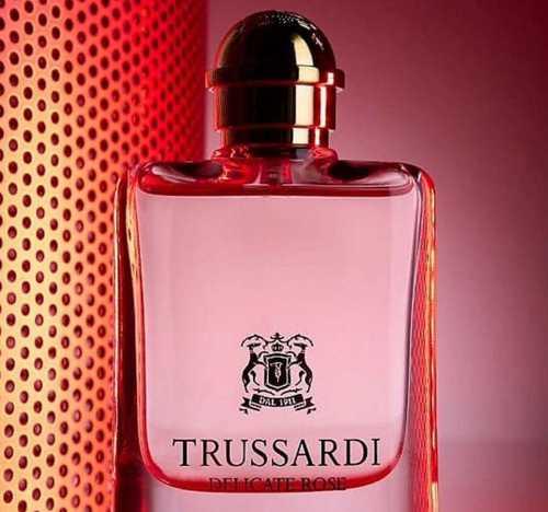 Парфюм женский trussardi Rose