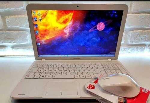 Ноутбук Toshiba на i3,ssd +сумка и мышка