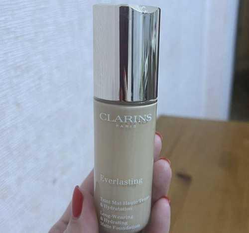 Крем тональный Clarins