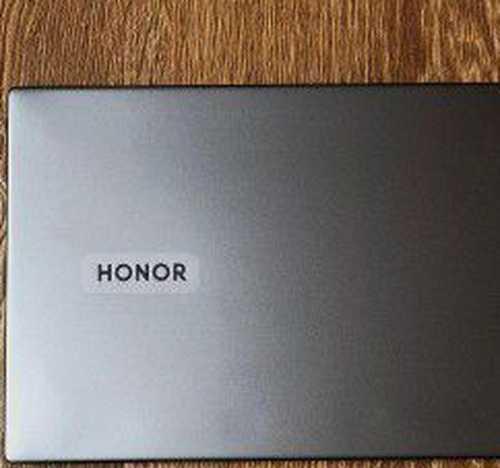 Ноутбук honor magicbook 15 I 3 256