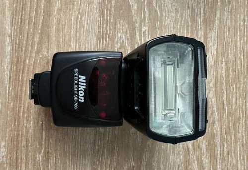 Вспышка камеры Nikon Speedlight SB-700 б/у
