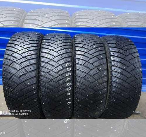 Goodyear Ultragrip Ice Arctic 205/60 R16 92V