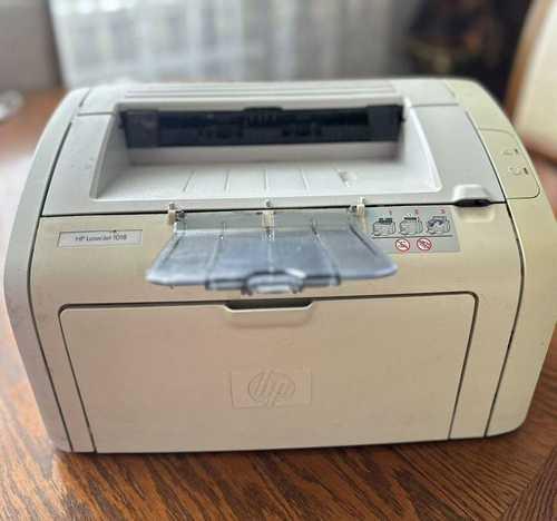 Принтер HP LaserJet 1018