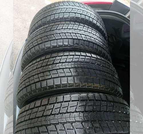 Dunlop Winter Maxx SJ8 235/55 R18