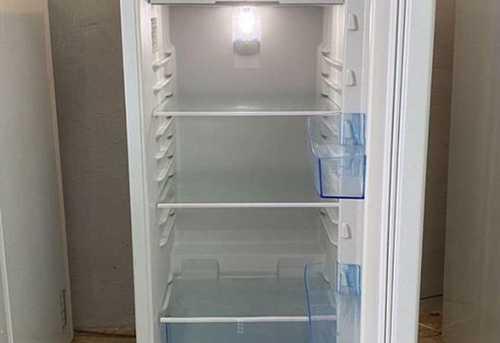 Холодильник 122см