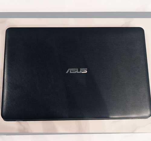 Ноутбук Asus x751m